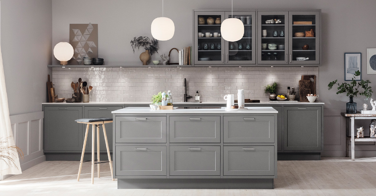 Nostalgic in-frame kitchen in a seaside hotel style: See the new Art | HTH